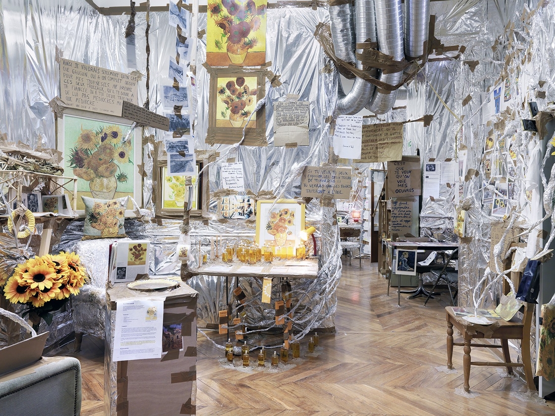 Thomas Hirschhorn, Indoor Van Gogh Altar, Fondation Vincent Van Gogh ...